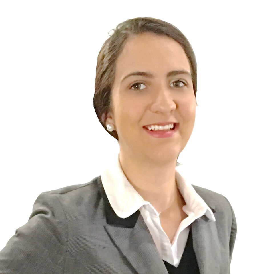 Andrea%20S.%20Swart%20-%20Cabin%20Crew%20Pose%20-%20CV%20Image%20(Head ...